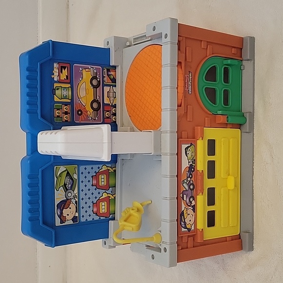Fisher-Price | Toys | Fisher Price Little People Auto Shop Mechanic ...